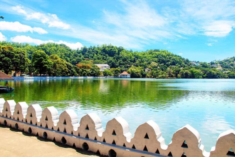 Kandy: City Tour with Temple of the Tooth & Lake Views - Key Points
