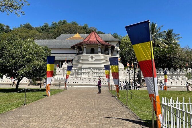 Kandy Full Day Tour from Colombo and Negombo and CMB Airport - Exploring the Detailed Itinerary