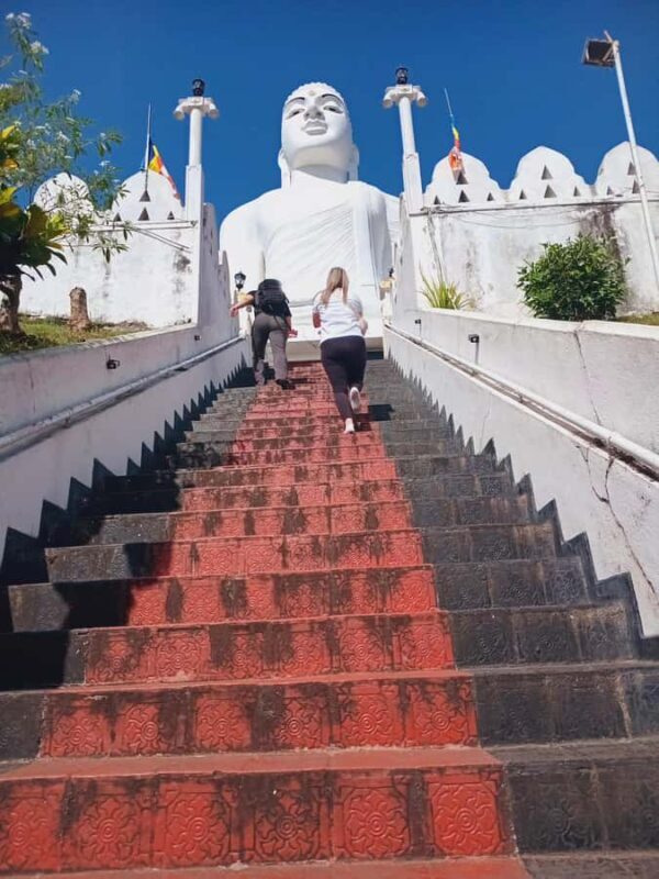 Kandy: Full-Day Tour with Historical Cultures By Tuk Tuk - A Garden of Calm and Cultural Entertainment