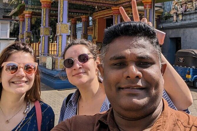 Kandy Heritage City Tour by tuktuk - An In-Depth Look at the Kandy Heritage City Tour