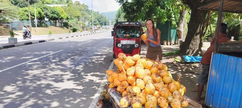 Kandy: Hidden Gems & Artisan Crafts Tuk Tuk Adventure - FAQ