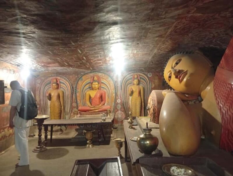 Kandy: Hidden Temples & Cultural Highlights by Tuk Tuk - What Reviewers Say and Why It Matters