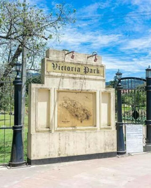 Kandy: Nuwara Eliya and Ambewela Train Station Tour - Cultural and Religious Sites