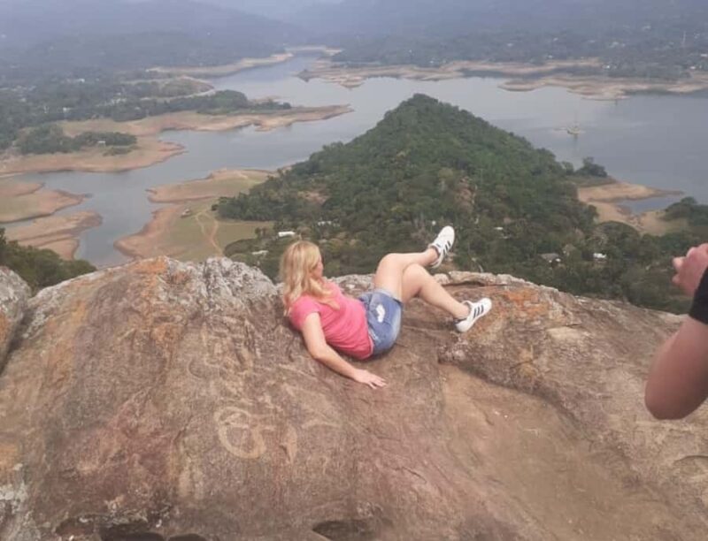 Kandy: Pettigala Hike, Waterfalls & Massage by Tuk Tuk - Who Will Appreciate This Tour?