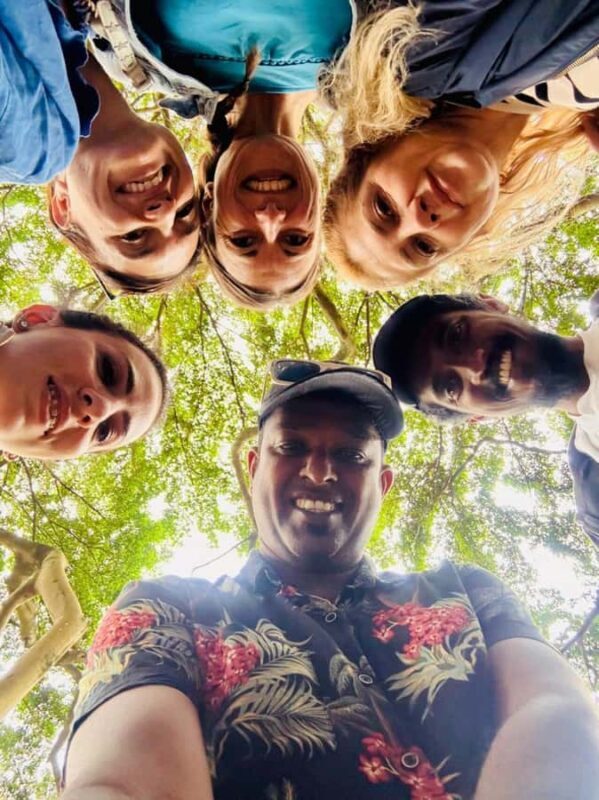 Kandy: Shopping & Street Food Tour by Tuk Tuk (Local Guide) - Who Will Enjoy This Experience?