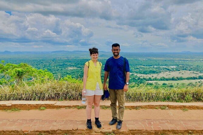 Kandy, Sigiriya and Pidurangala Rock Tuk Tuk Safari - An Authentic Day of Highlights in Sri Lanka