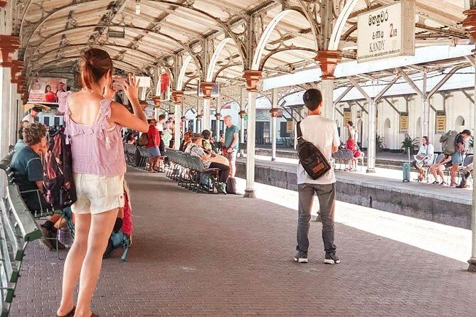 Kandy to Ella train ride on (Train No: 1005 "Podi Menike") - Authentic Reviews and Traveler Insights