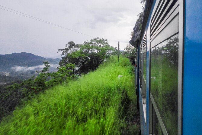 Kandy to Ella train ride on (Train No: 1005 "Podi Menike") - FAQ