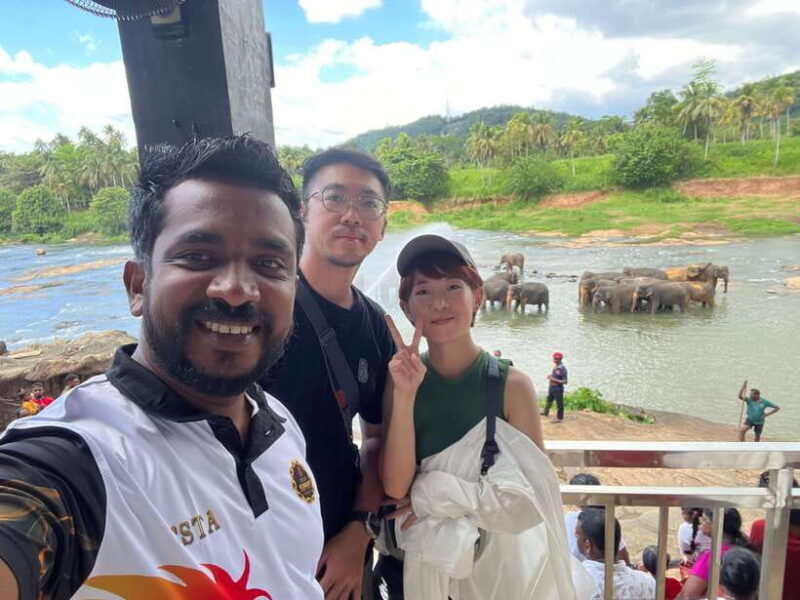 Kandy: Tuk Tuk Tour with Ambuluwawa Tower & Pinnawala - FAQ