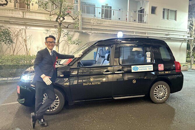 Kansai Airport from Osaka by a Japanese Local Licensed Pro Driver - Key Points