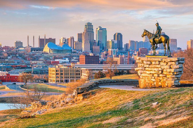 Kansas City Missouri Art Walk - The Itinerary Breakdown