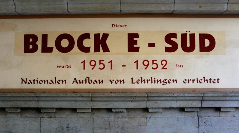 Karl-Marx-Allee Walking Tour: Berlins Socialist History - Key Points