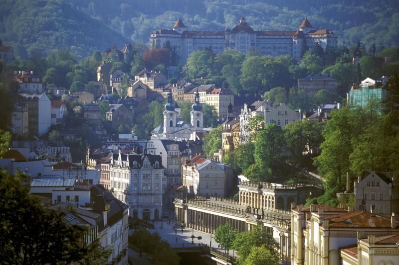 Karlovy Vary & Marianske Lazne Tour from Prague with Lunch - FAQ