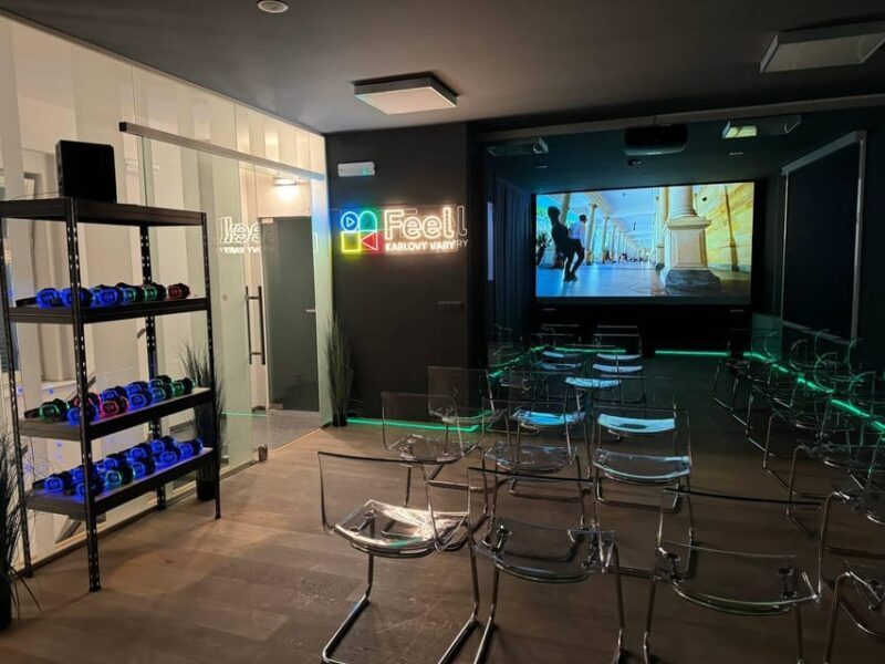 Karlovy Vary: Tourist Cinema Experience - Key Points