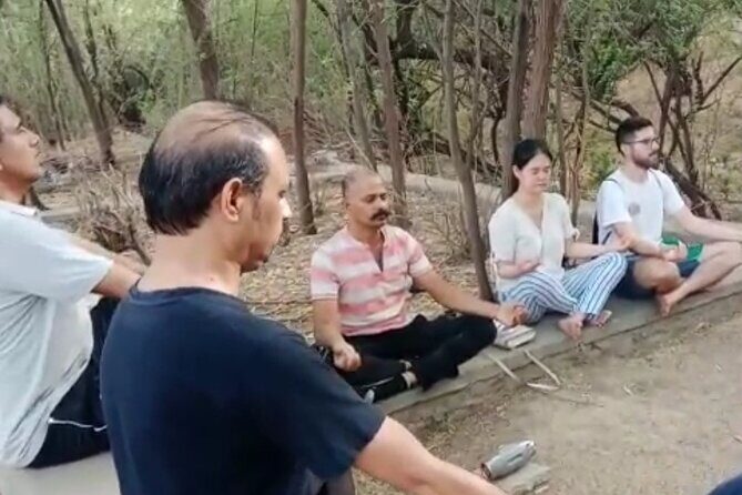 Karma Yoga and Meditation - Exploring the Experience of Karma Yoga and Meditation in Jaipur