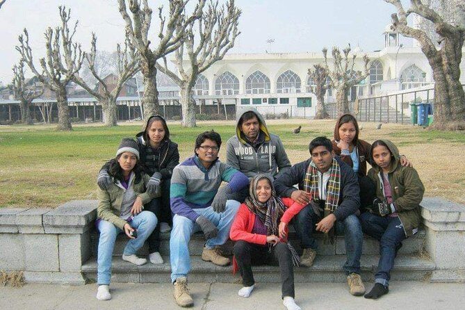 Kashmir Family Tour - 07 Days Includes Accommodation and Private Transport - Starting the Journey: Srinagar and the Houseboat Stay
