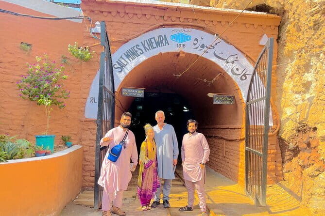 Katas Raj Temple and Khewra Salt Mines in Kalar Kahar Day Tour - The Detail-Heavy Dive into the Tour