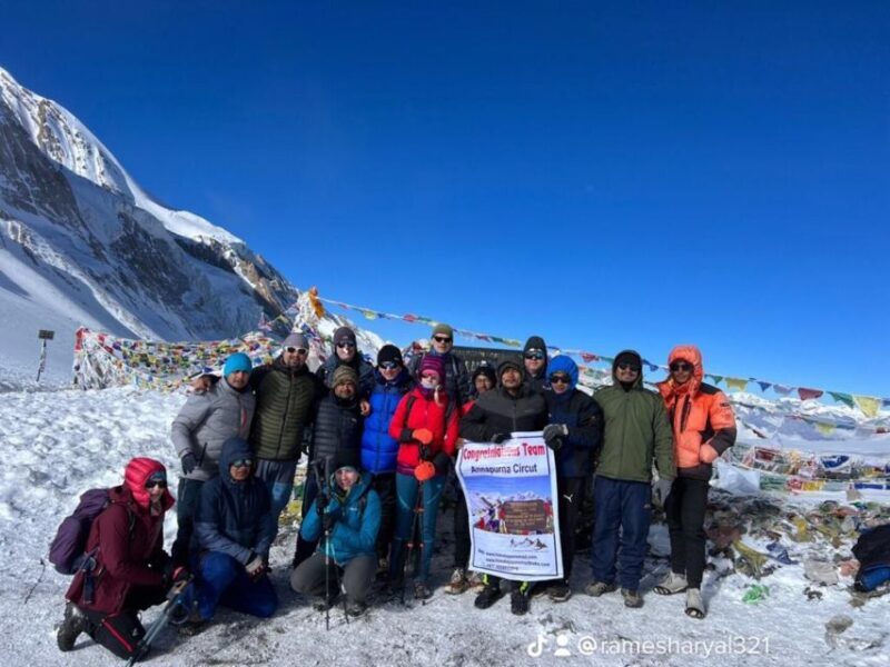 Kathmandu: 10-Day Adventurous Annapurna Circuit Trek - Guides and Support Staff