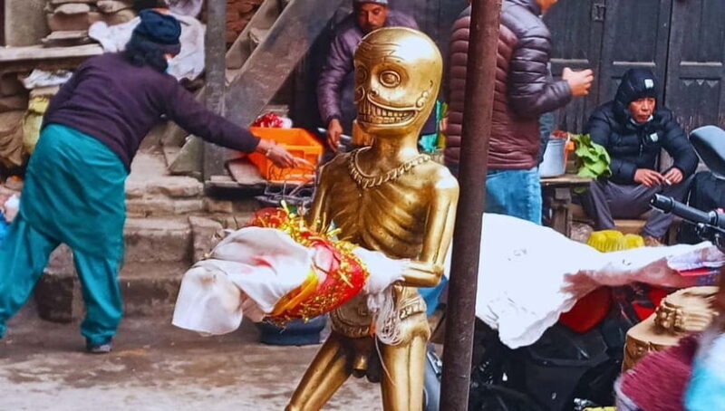 Kathmandu: Bazaar Walking Tour with Refreshments - Key Points