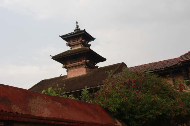 Kathmandu: Bhaktapur Clay Art, Nepali Lunch and Folk Music - Practical Details and Considerations