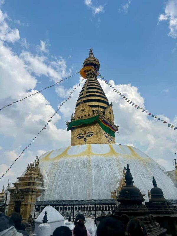 Kathmandu: Chandragiri Cable Car & Swayambhunath Tour - Key Points