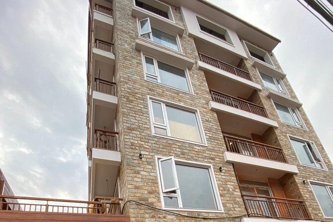 Kathmandu/Chandragiri tour with Retreat at Himalayan Suite Hotel - FAQ