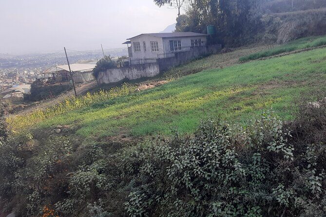 Kathmandu Day Hiking to Changunarayan from Nagarkot Hill - The Hiking Experience: From Nagarkot to Changunarayan