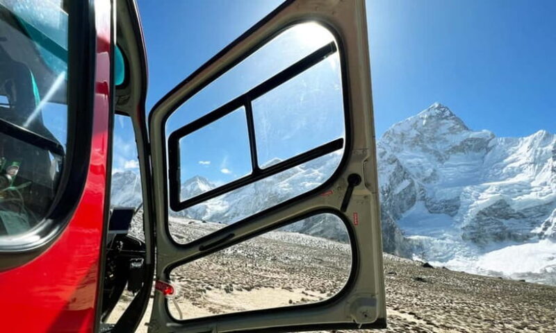 Kathmandu: Everest Base Camp and Gokyo Lake Helicopter Tour - Key Points