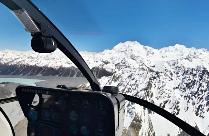Kathmandu: Everest Base Camp Helicopter Tour with landings - An In-Depth Look at the Everest Helicopter Tour