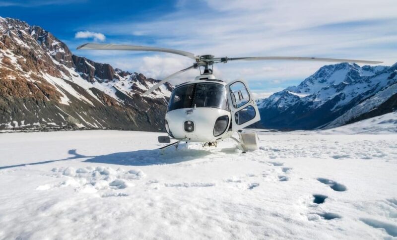 Kathmandu: Everest Helicopter Tour with Guaranteed Landing - An In-Depth Look at the Experience