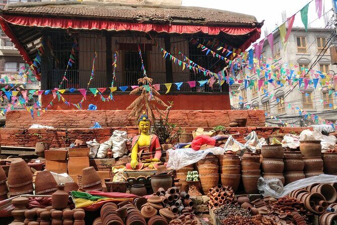 Kathmandu Food & Drink Walking Tour Taste Local Delicacies - What to Expect from the Kathmandu Food & Drink Tour