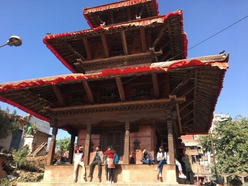 Kathmandu: Guided Walking Tour of Thamel Neighborhood - Authentic reviews and insights