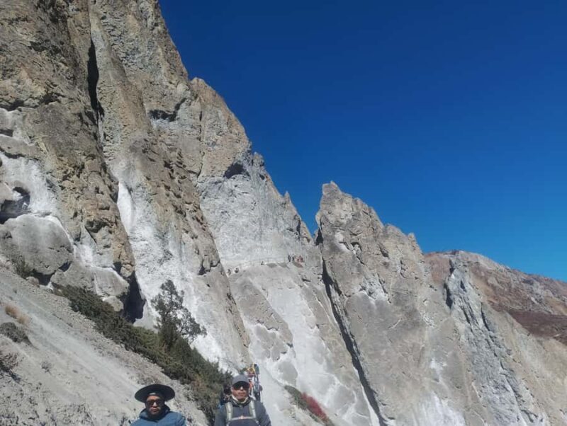 Kathmandu: Manang Scenic Jeep Tour Remote Himalaya in 6 Days - Key Points