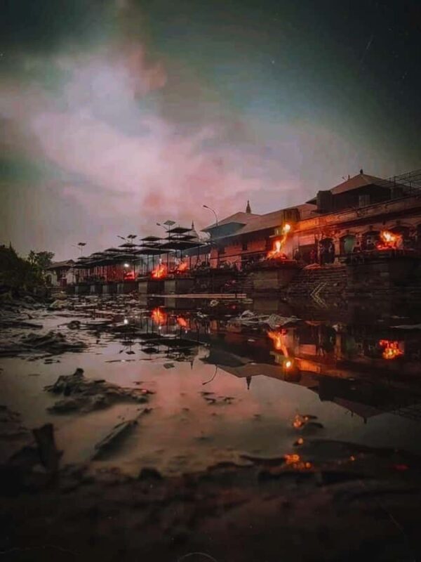Kathmandu: Pashupati Aarati & Cremation All INCLUSIVE Tour - The Sum Up