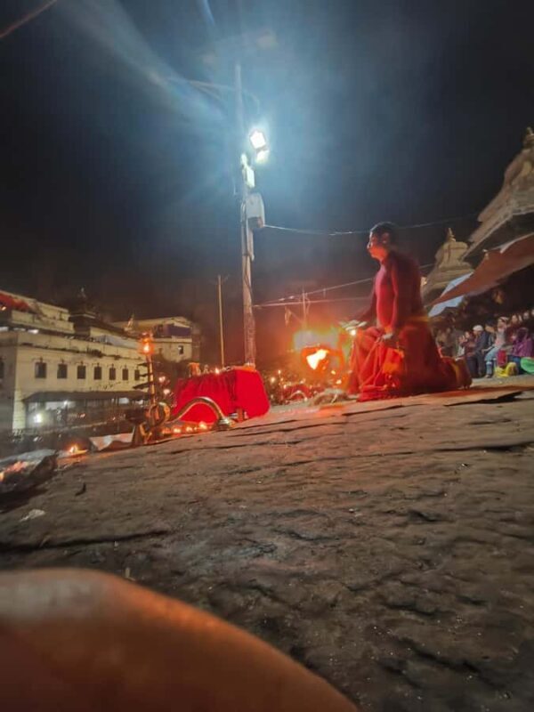 Kathmandu: Pashupatinath Temple Evening Aarati & Cremation - Why Choose This Tour?