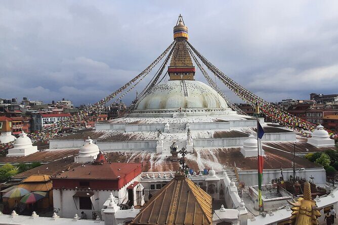 Kathmandu, Pokhara and Chitwan 8 Nights 9 Days Tour - FAQs