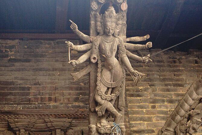 Kathmandu Rickshaw Tour Of Thamel And Durbar Square - Authenticity and Guide Insights