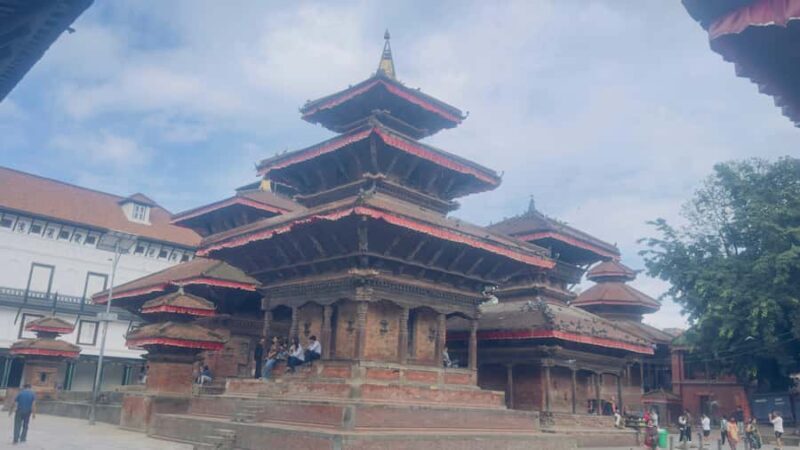 Kathmandu: Swayambhunath, Museum & Durbar Square Tour - Key Points