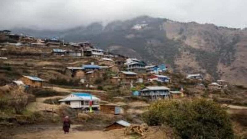 Kathmandu: Tamang Heritage & Hidden Waterfalls Trek - Starting Off: From Kathmandu to Syabrubesi