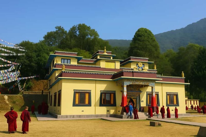 Kathmandu: Tarebhir, Nagi Gompa, & Budhanilkantha Day Hike - Kathmandu: Tarebhir, Nagi Gompa, & Budhanilkantha Day Hike — A Balance of Nature and Spirituality