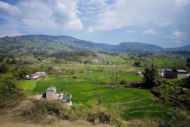 Kathmandu Valley Rim Trekking - 3 days - Day 2: From Chisapani to Nagarkot