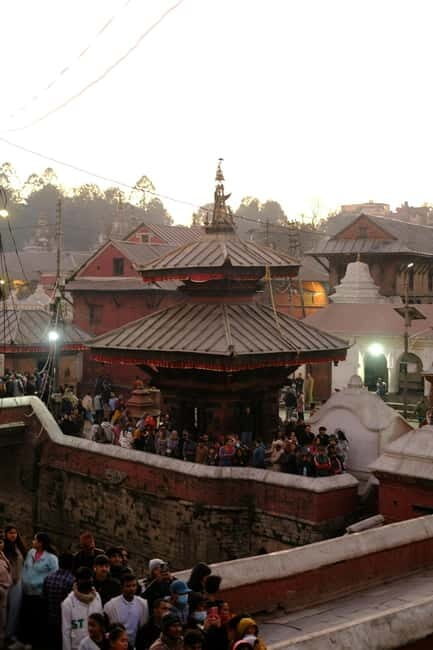 Katmandu: Pashupatinath Open Cremation & Evening Aarati - FAQ