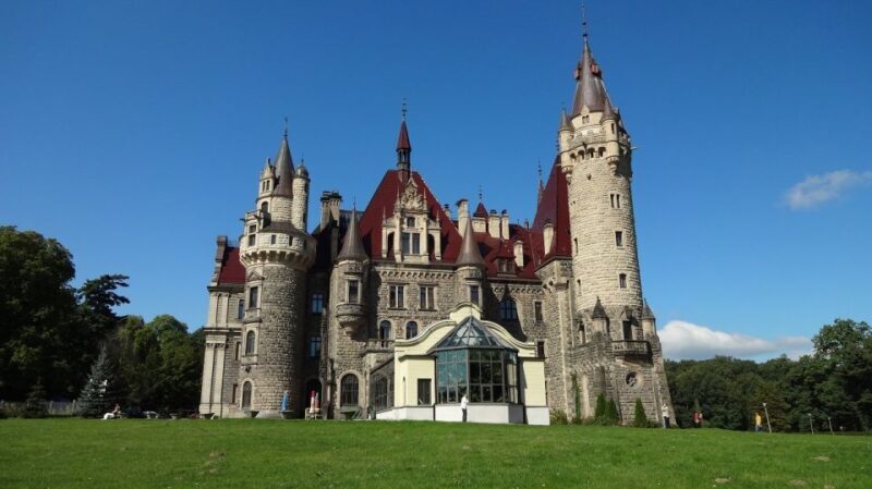 Katowice Castle in Moszna and Plawniowice Palace Private - The Village of Plawniowice and Its Palace