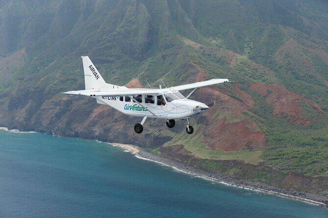 Kauai Airplane Tour: Na Pali Coast, Waterfalls & Window Seats - An In-Depth Look at the Kauai Airplane Tour