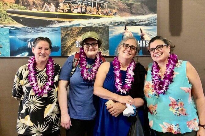 Kauai Airport Lei Greeting - The Experience in Detail