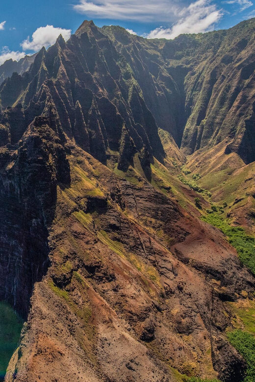 Kauai: Eco Adventure Helicopter Tour - A Detailed Look at the Experience
