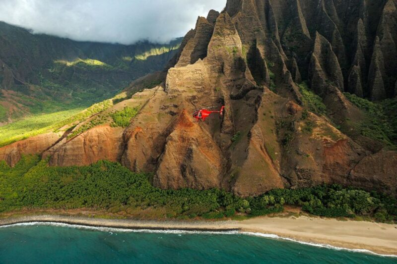 Kauai: Hughes 500 4-Passenger Doors-Off Helicopter Flight - Authentic Perspectives from Passengers