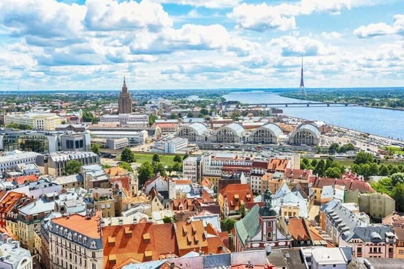 Kaunas : Sightseeing Walking Custom Tour with a Local Guide - Key Points