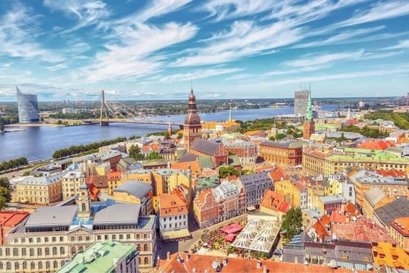 Kaunas : Sightseeing Walking Custom Tour with a Local Guide - Who Should Consider This Tour?