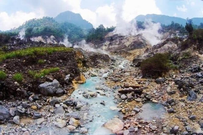 Kawah Rengganis Private Hiking and Glamping Lakeside Tour from Bandung - FAQ